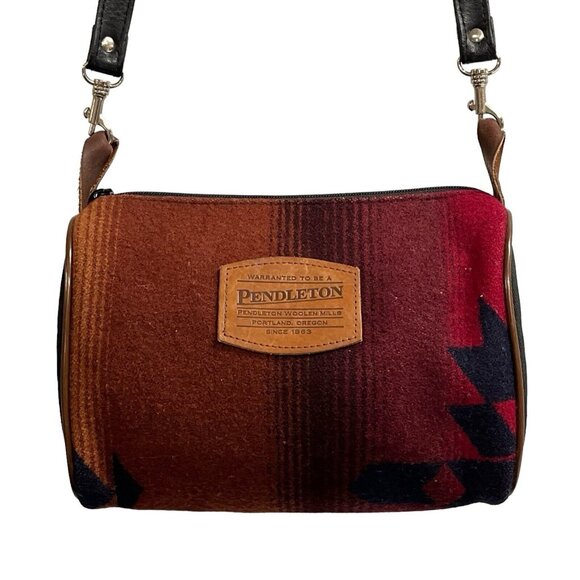 Pendleton | Bags | Pendleton Travel Kit Bag Aztec Wool Small Duffel Bag Purse Rust Red Blue ...